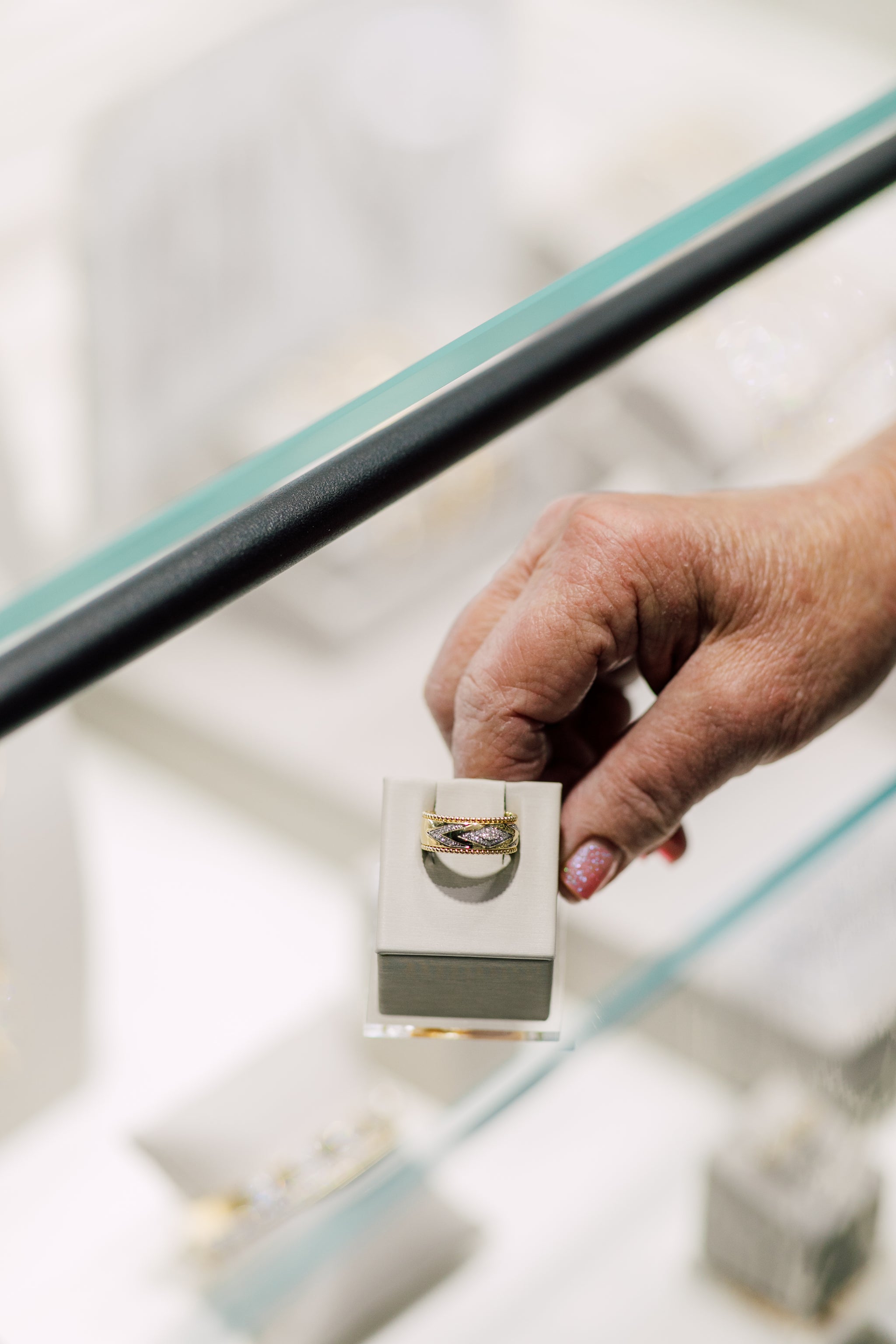 Neeter House Of Luxury | Custom & Vintage Fine Jewelry